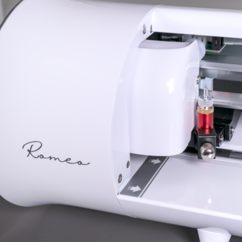 Siser® Romeo™ 24" High Definition Cutter
